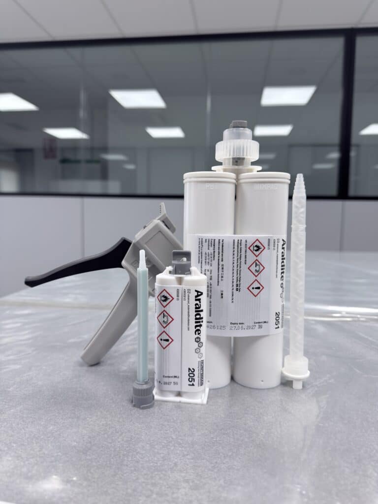 ARALDITE® 2051 A/B homologado según la especificación ECS 7409 de ...